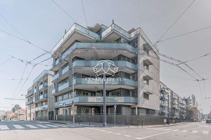 Appartement à vendre - Lyon e , Croix Rousse Est - 3 pièces - 2 chambres