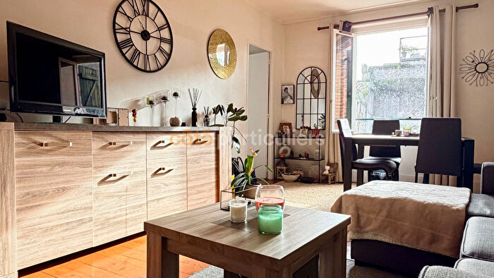 Appartement à vendre - Montauban, Centre-ville - 3 pièces - 2 chambres