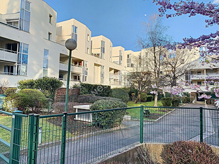 Appartement 3 pièces à Franconville, Hôtel de Ville, à vendre