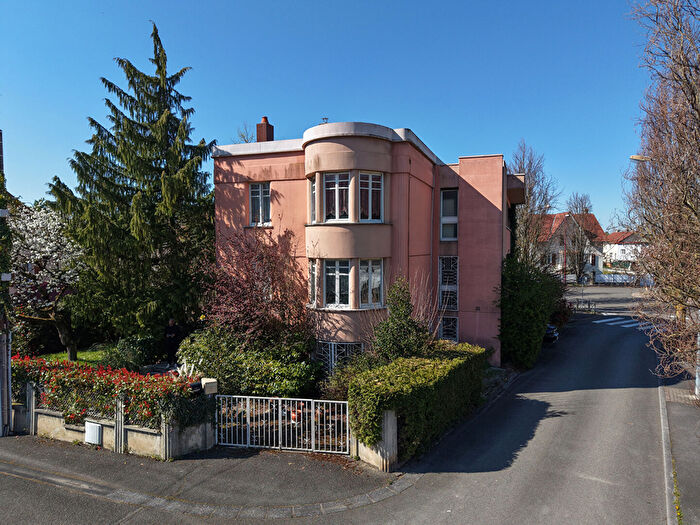 Maison 12 pièces à Valentigney, à vendre