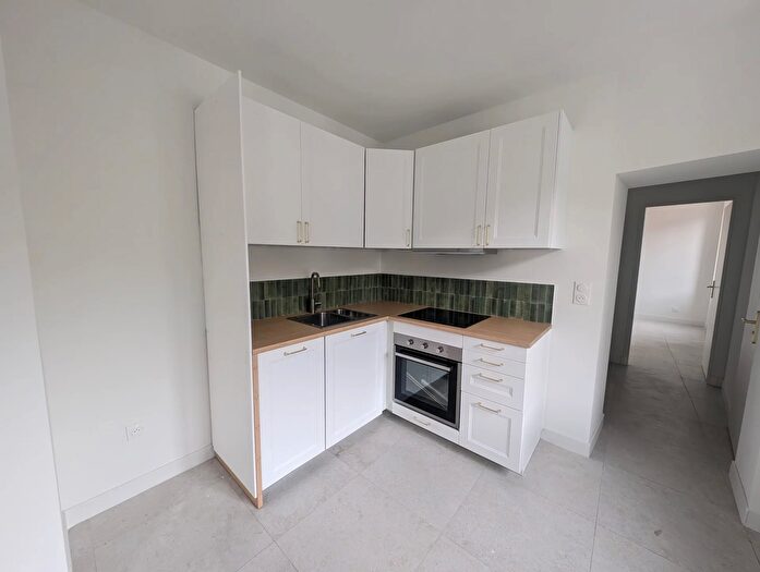 Appartement à louer - Drap - 2 pièces - 1 chambre