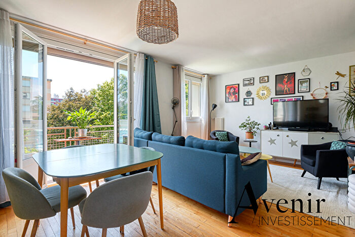 Appartement 4 pièces à Caluire-et-Cuire, Cuire-le-bas, Cuire-le-Haut, à vendre