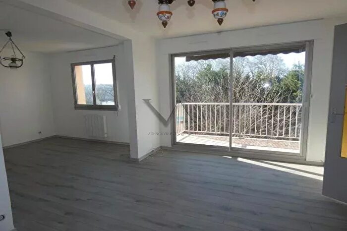 Appartement à louer - Montélimar, Sarda la Dame, Nitrière, Gondole - 4 pièces - 2 chambres