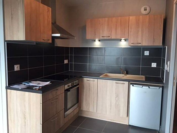 Appartement à louer - Balquieres-Secteur Rural, Onet-le-Château - 2 pièces - 1 chambre