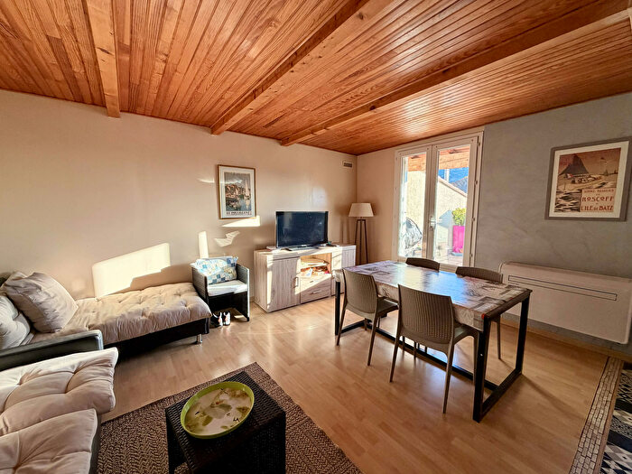 Maison à vendre - Vingrau - 6 pièces - 4 chambres