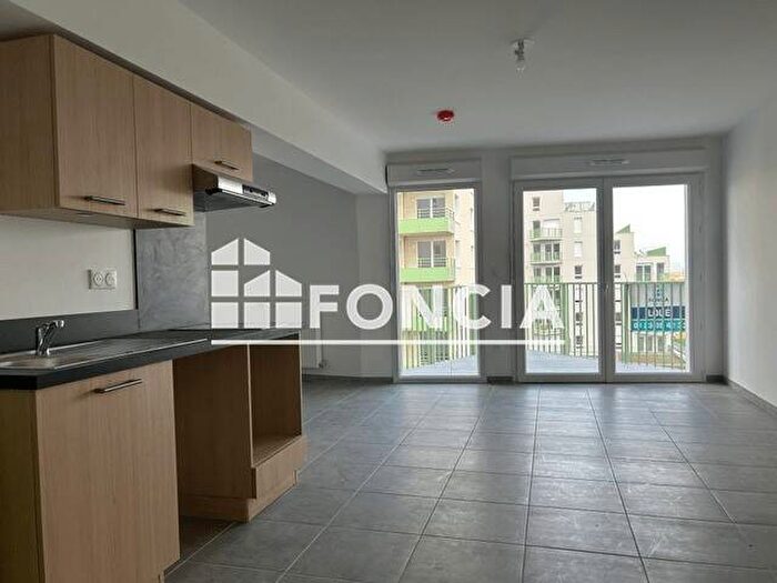 Appartement à louer - Ilot Er Mai, Clermont-Ferrand - 1 pièce