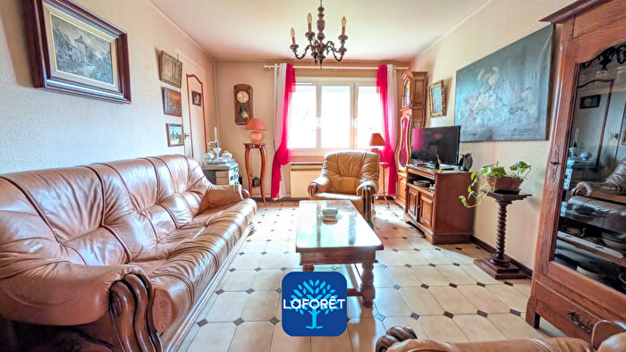 Appartement 4 pièces à vendre à Saint-Priest, Menival