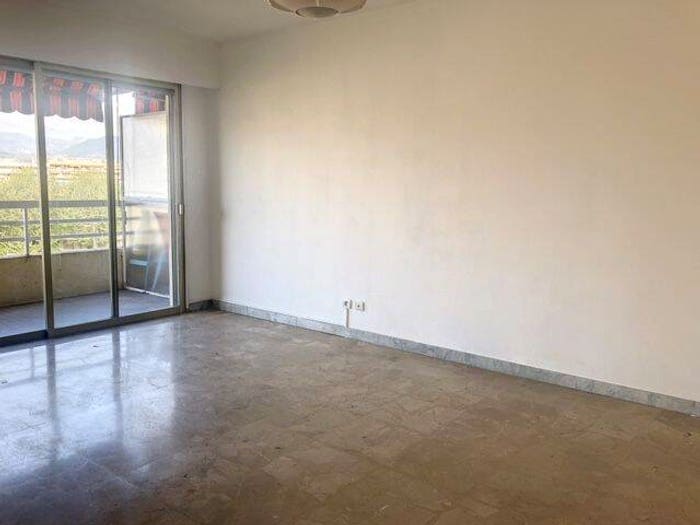 Appartement 1 pièce à louer à Cros de Cagnes-RN, Cagnes-sur-Mer
