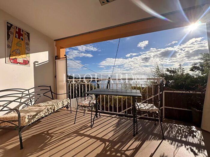 Appartement à vendre - Roquebrune-Cap-Martin, Cabbé, Saint-Roman, Roquebrune - 3 pièces - 2 chambres