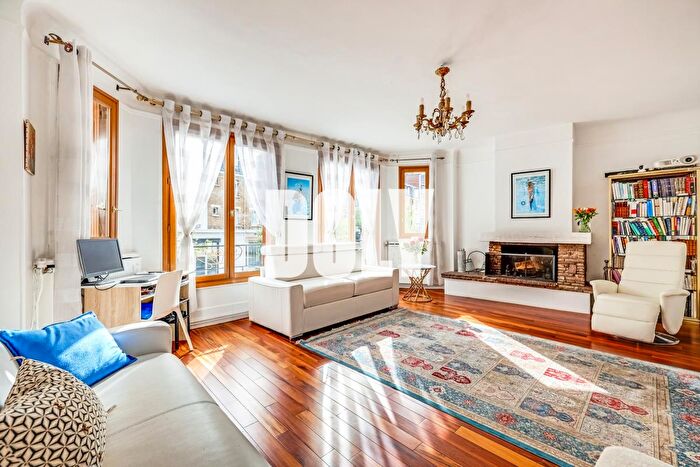 Maison 7 pièces à Paris 19ème, Danube, à vendre