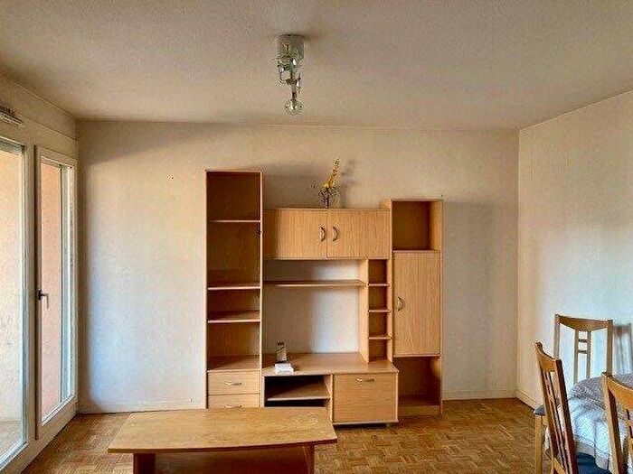 Moulin à Vent-Ernest Renan, Vénissieux - Appartement 2 pièces à louer