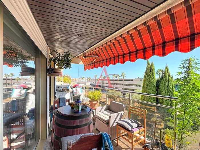 Appartement 2 pièces à Cagnes-sur-Mer, Centre-ville, à vendre