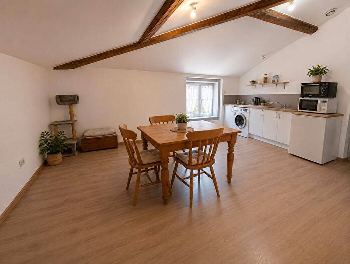 Appartement 2 pièces à louer à Ouilly les Rousses-Chervinges, Gleizé