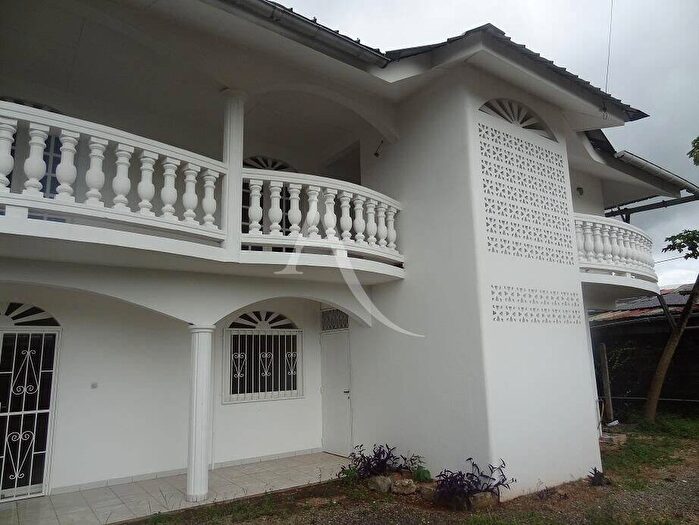 Appartement à louer - Cayenne - 5 pièces - 4 chambres