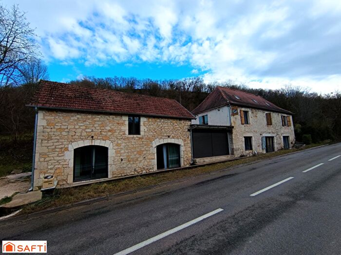 Maison à vendre - Strenquels - 9 pièces - 6 chambres