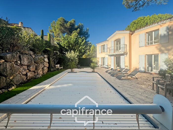 Maison à vendre - Mallemort - 6 pièces - 4 chambres