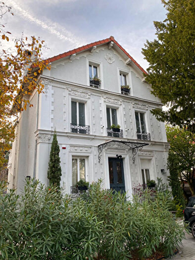 Maison à vendre - Le Raincy, Centre-ville, Mairie, Thiers - 5 pièces - 3 chambres