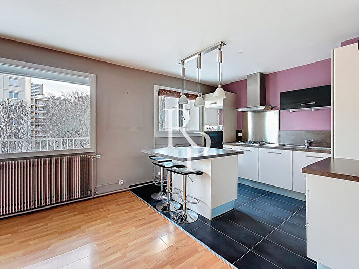 Appartement à vendre - Tassin-la-Demi-Lune, Alaï - 3 pièces - 2 chambres