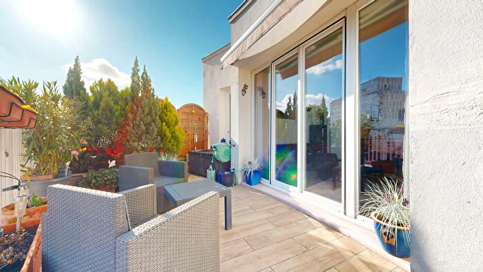 Appartement à vendre - Villeurbanne, République, Tolstoi - 3 pièces - 2 chambres