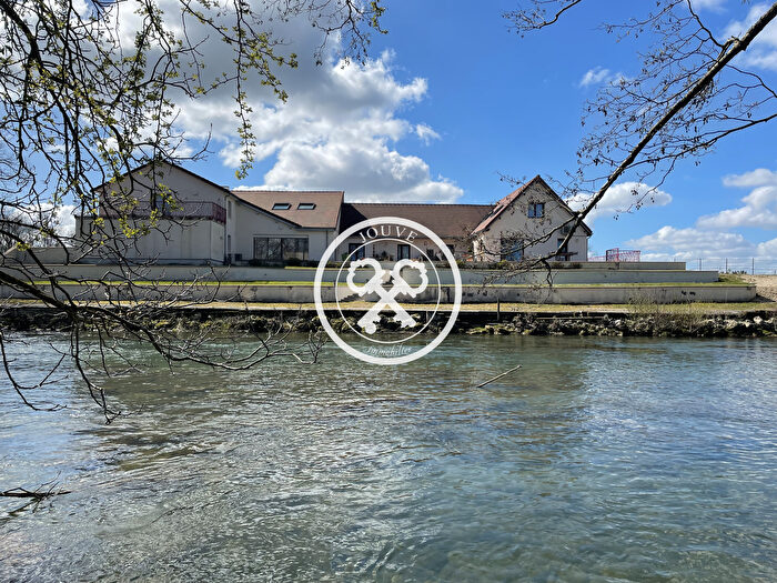 Maison à vendre - Fouchères - 10 pièces - 5 chambres