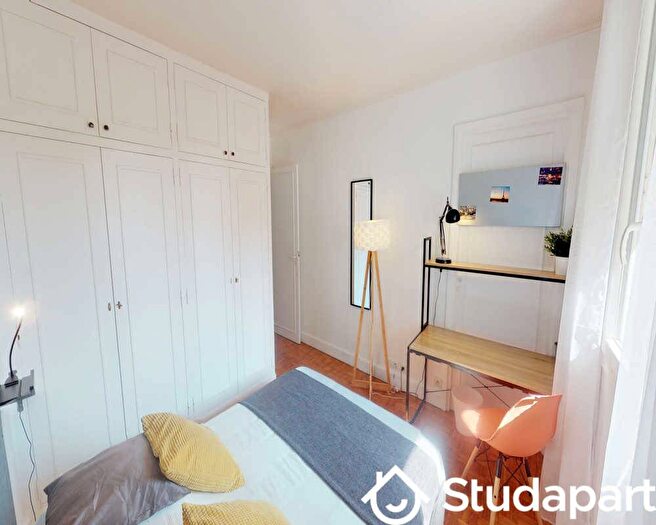 Appartement à louer - Vaillant-Sembat, Boulogne-Billancourt - 1 pièce - 2 chambres