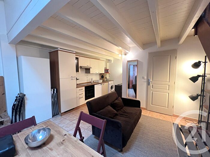 Appartement à louer - Grenoble, Berriat - 2 pièces - 1 chambre