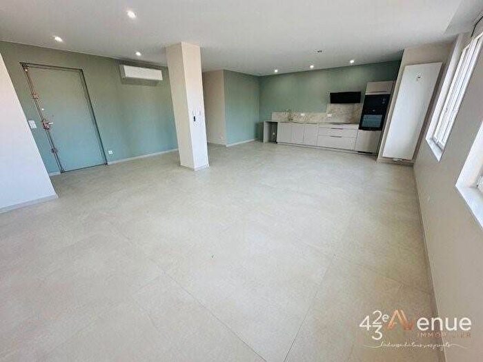 Appartement à louer - Bellevue-Solaure, Saint-Étienne - 3 pièces - 2 chambres