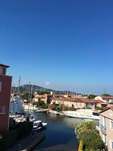 Appartement à louer - Grimaud - 2 pièces - 1 chambre