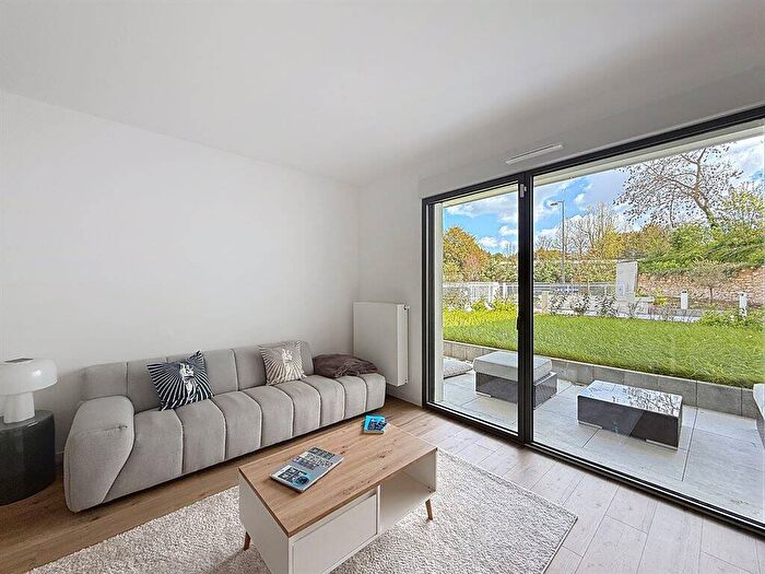 Appartement à louer - Centre Ville, Reims - 2 pièces - 1 chambre