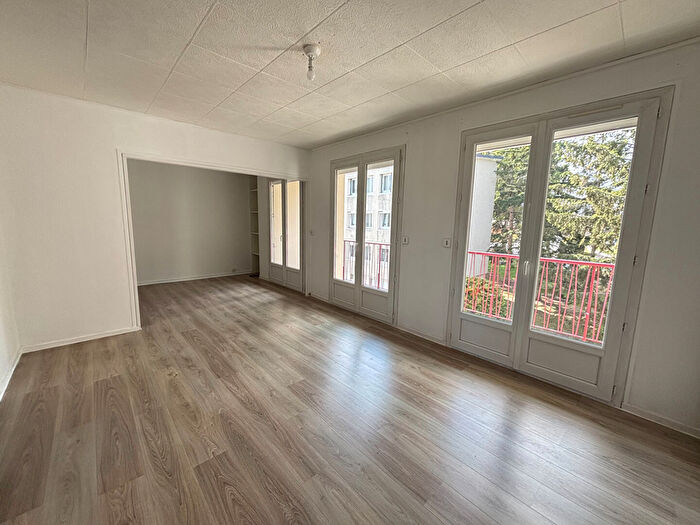 Appartement 4 pièces à Évreux, Clos-au-Duc, Le Buisson, à louer