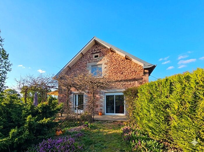 Maison à vendre - Rignac - 6 pièces - 4 chambres