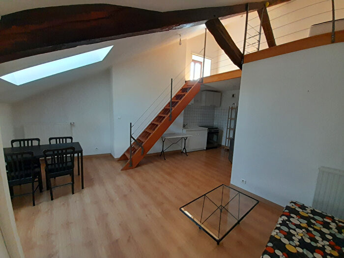 Appartement à louer - Aurillac, Saint-Géraud, Pavatou, Visitation, Nord - 1 pièce - 1 chambre