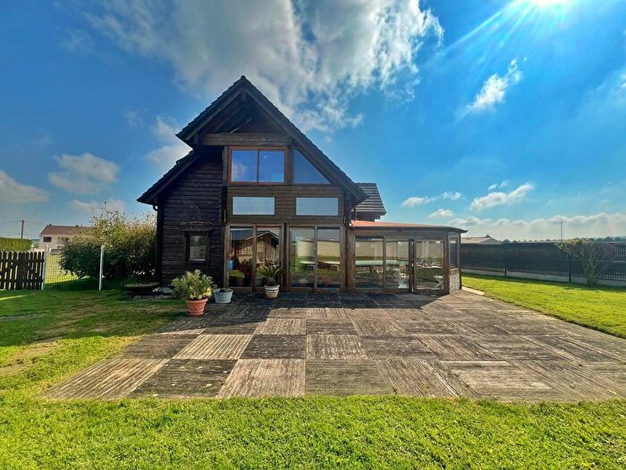 Maison à vendre - Nogent-sur-Seine - 6 pièces - 3 chambres