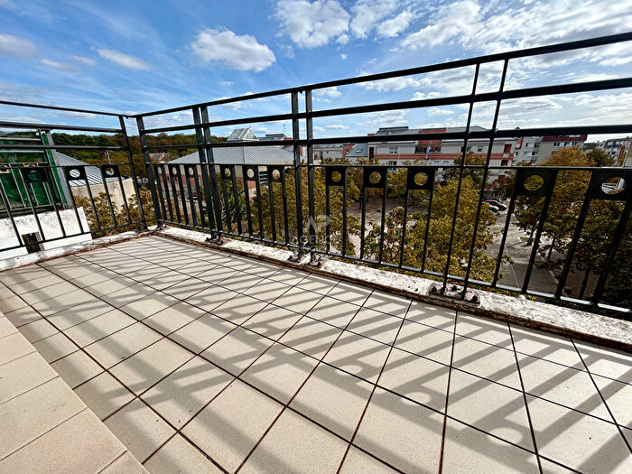 Achères, Champs de Villars, Le Magasin, Gare, Petite-Arche : Appartement 2 pièces à vendre