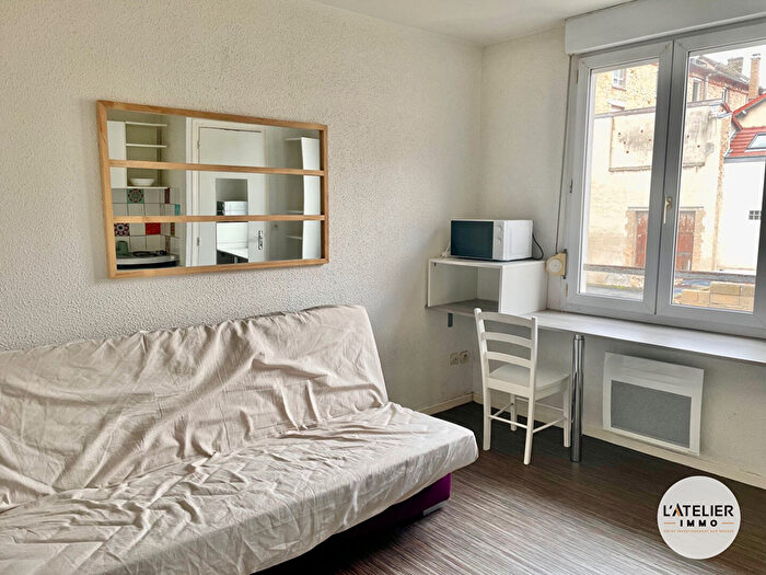 Appartement à louer - Reims, Barbâtre - 1 pièce