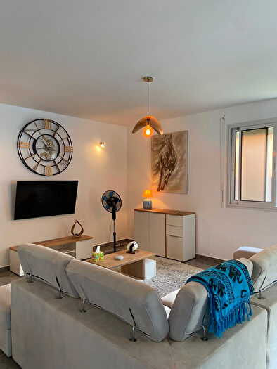 Maison 3 pièces à louer - Les Abymes