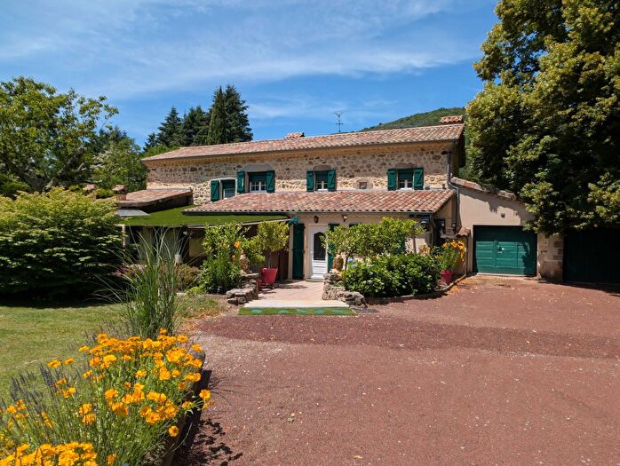 Maison 6 pièces à vendre à Jaujac