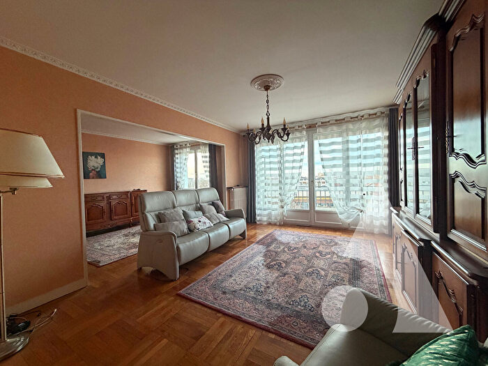 Appartement à vendre - Troyes, Jules Guesde - 3 pièces - 2 chambres