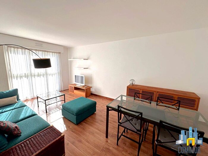 Faubourg de lArche, Courbevoie - Appartement 2 pièces à louer