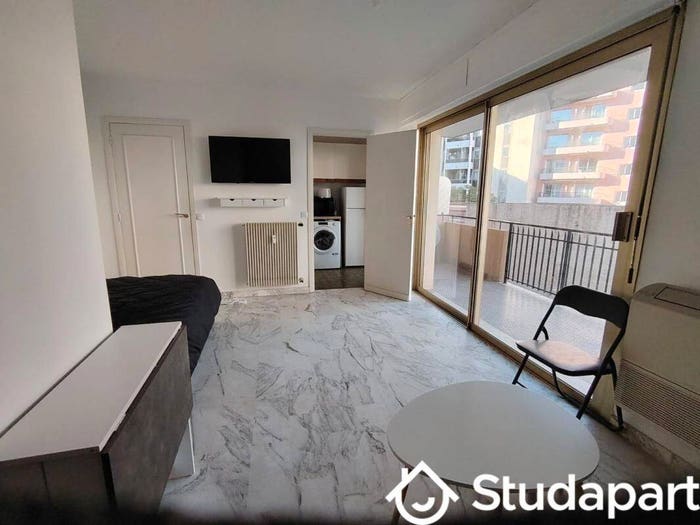 Juan-les-Pins, Antibes : Appartement 1 pièce à louer