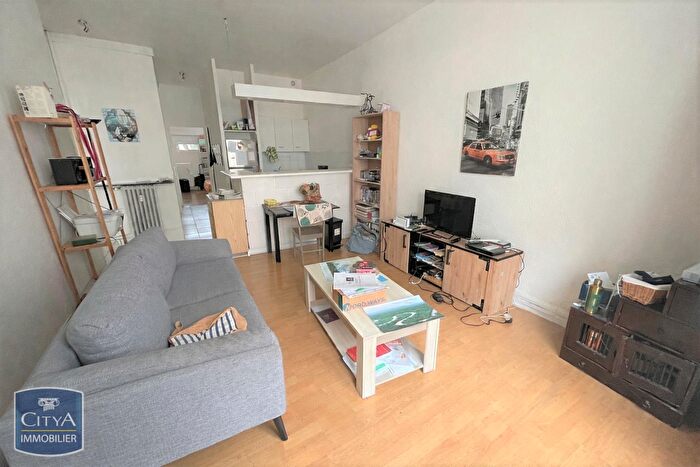 Appartement à vendre - Saint-Étienne, Centre-ville, Peuple, Chavanelle - 3 pièces - 2 chambres