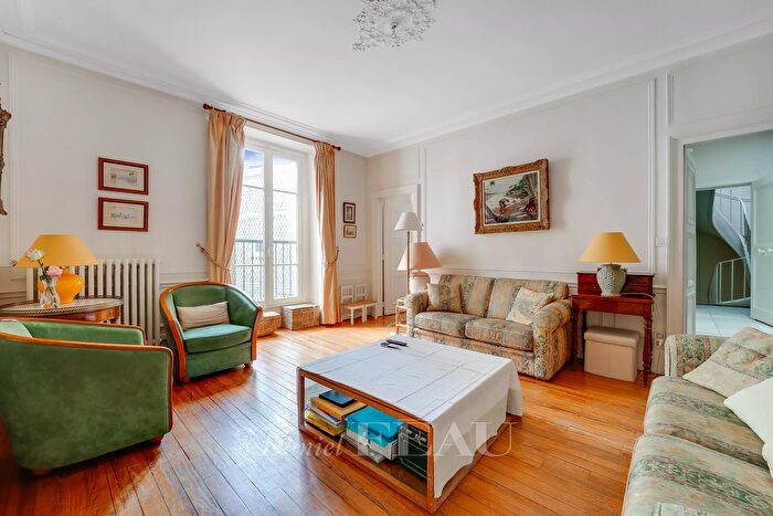 Maison à vendre - Versailles, Notre Dame - 6 pièces - 4 chambres
