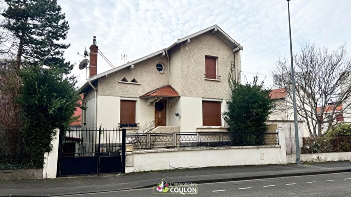 Maison à vendre - Clermont-Ferrand, Montferrand - 5 pièces - 3 chambres