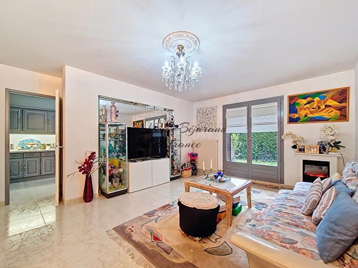 Appartement à vendre - Gaillard - 4 pièces - 3 chambres