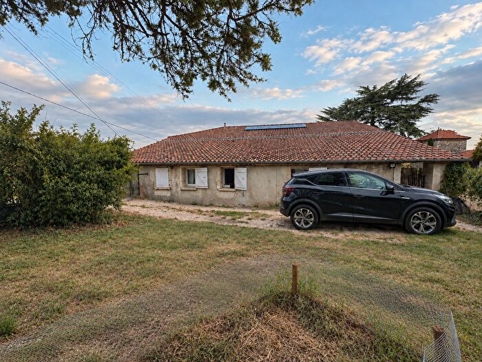 Bon-Encontre - Maison 3 pièces à louer
