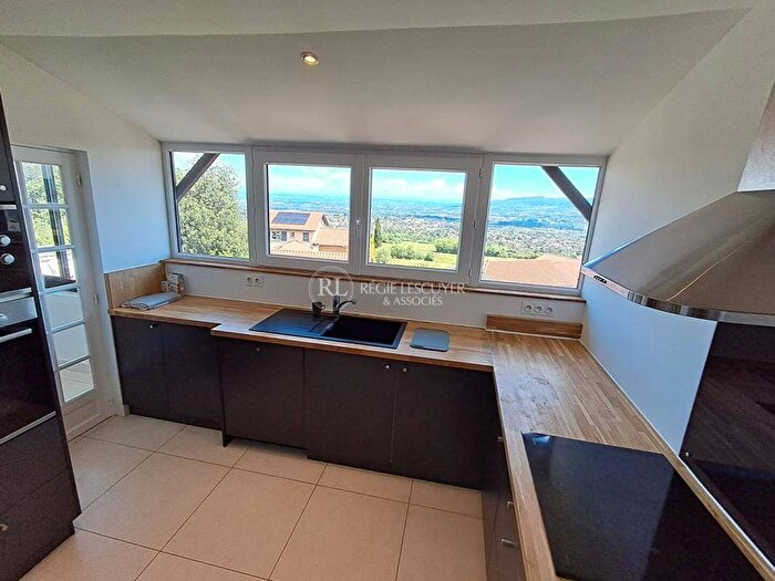Appartement 4 pièces à Saint-Jean-des-Vignes, à louer