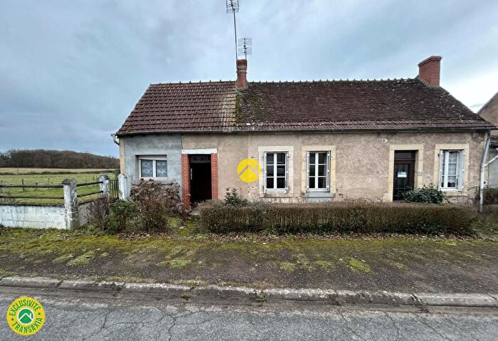 Maison à vendre - Ainay-le-Château - 4 pièces - 1 chambre