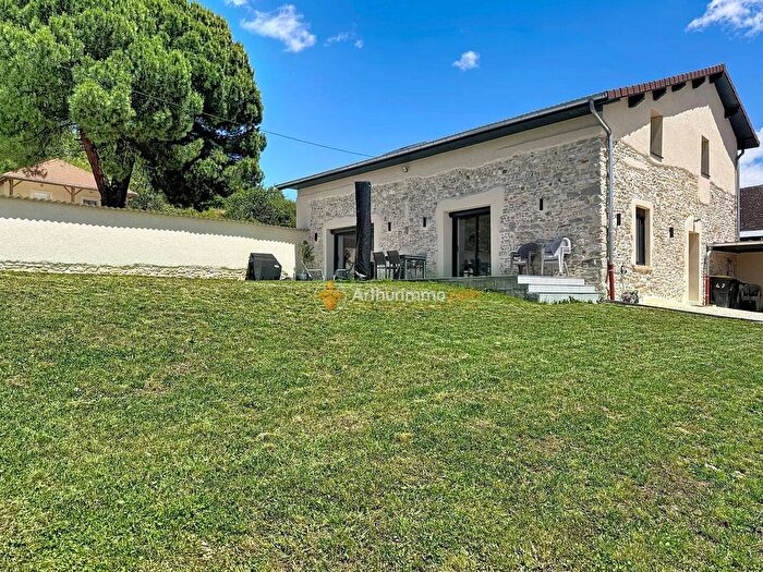 Maison 4 pièces à Oiselet la Grive, Bourgoin-Jallieu, à louer