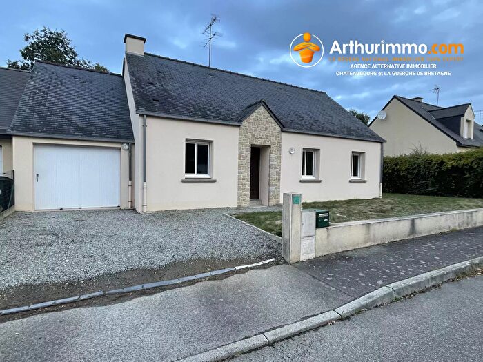 Maison 4 pièces à vendre à Étrelles