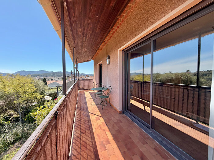 Maison à vendre - Six-Fours-les-Plages, Les Lones, Bucarin, Fort, Les Playes - 8 pièces - 6 chambres